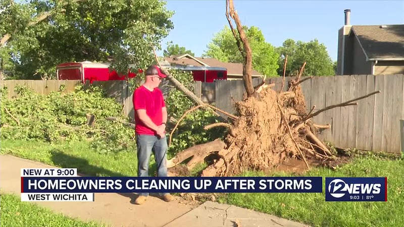 Severe storms and tornadoes in Oklahoma injure at least 11 people Severe storms and tornadoes in Oklahoma injure at least 11 people
